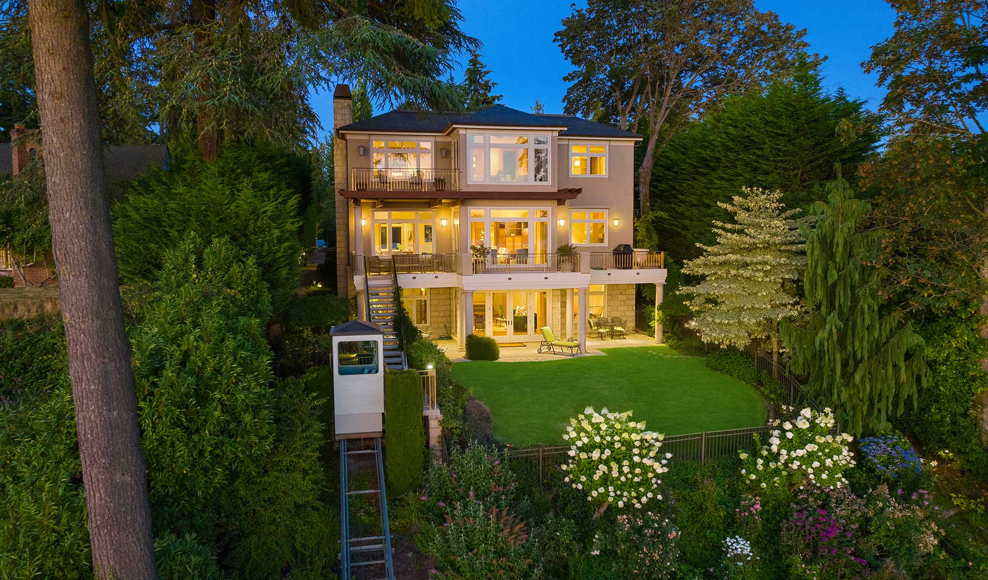 Seattle Luxury Homes - Featured Seattle Luxury Homes and Estates